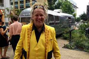 METRO | Steve Russell : Bee Czar News | The Rag Blog